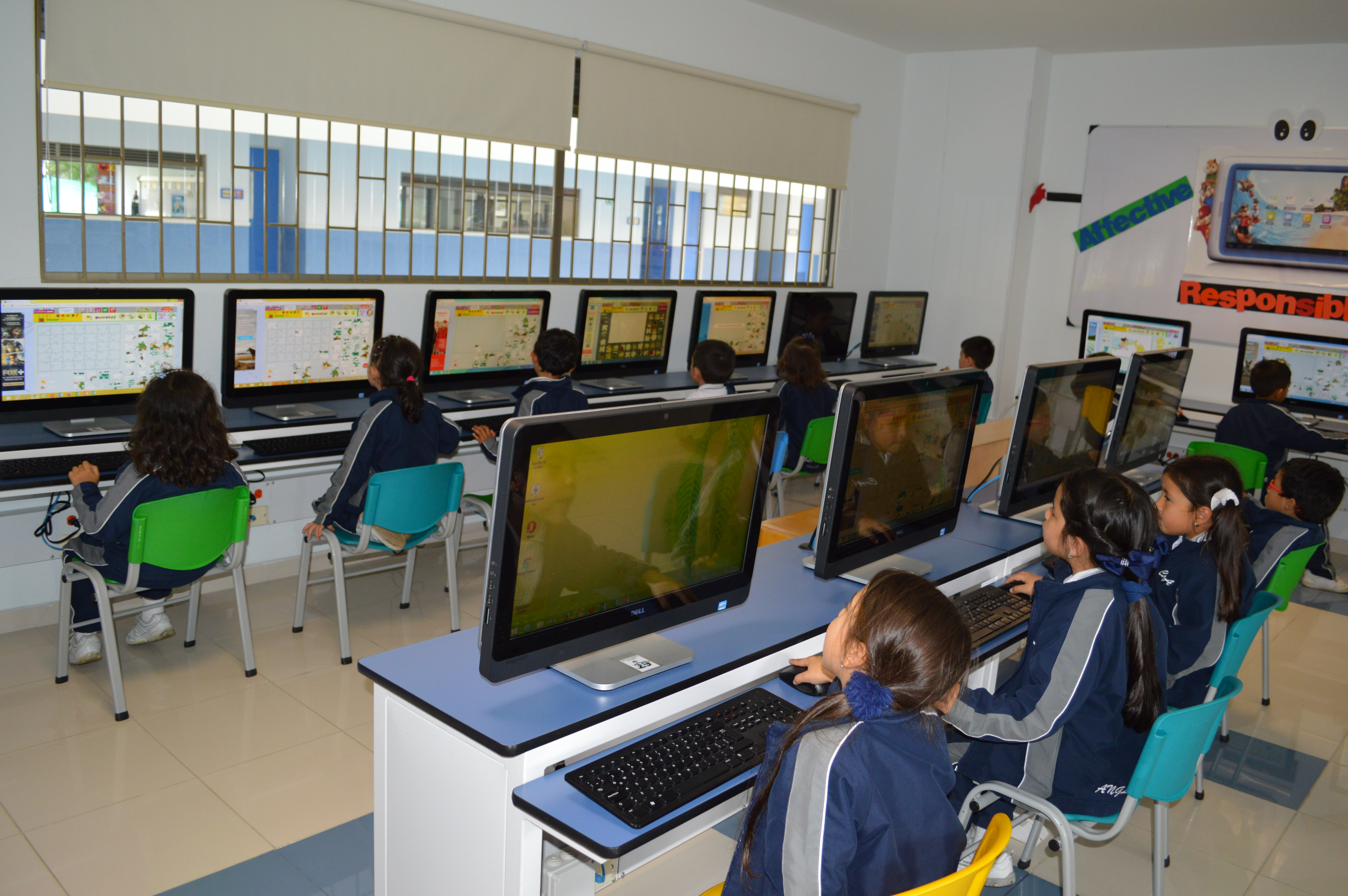 Colegio Anglo Americano